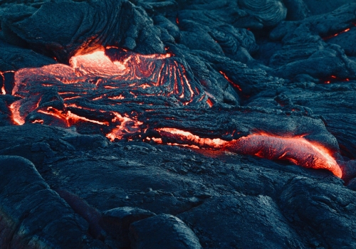The making of a superplume: huge underground mountains of hot rock ...